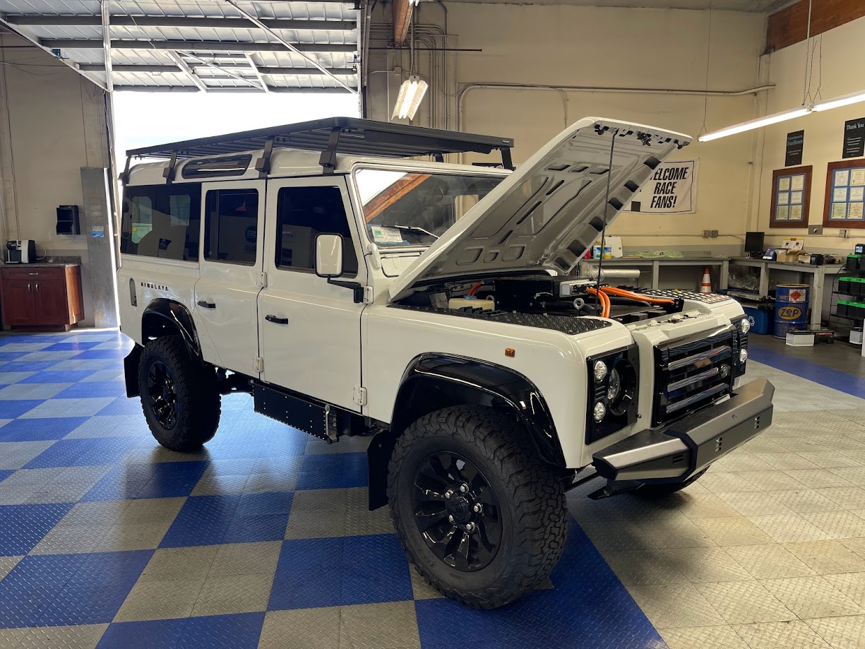 Land Rover Service | Custom European Motor Cars
